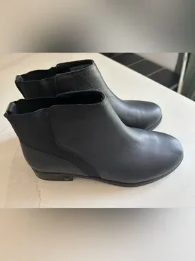 Vionic | Shoes | Vionic Womens Country Thatcher Chelsea Ankle Boots ...